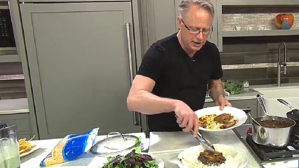 Cooking with Chef Bryan: Sweet Pork Salad | KUTV