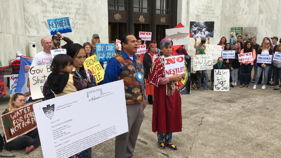 Native Americans protest effort to bottle water in town | KATU