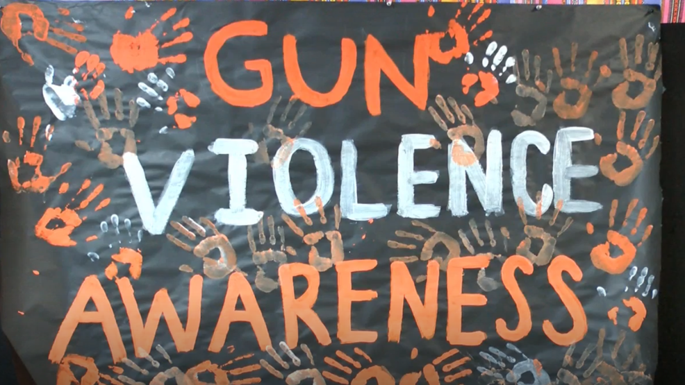 Leeland students wear orange for gun violence awareness | WPBN