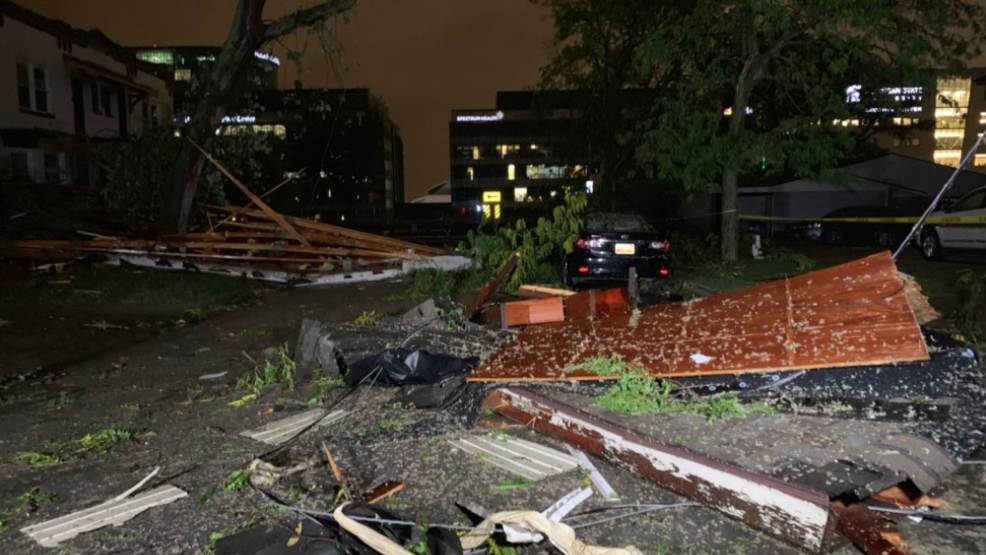 More than 28,000 wake up in the dark after storms, powerful winds hit ...