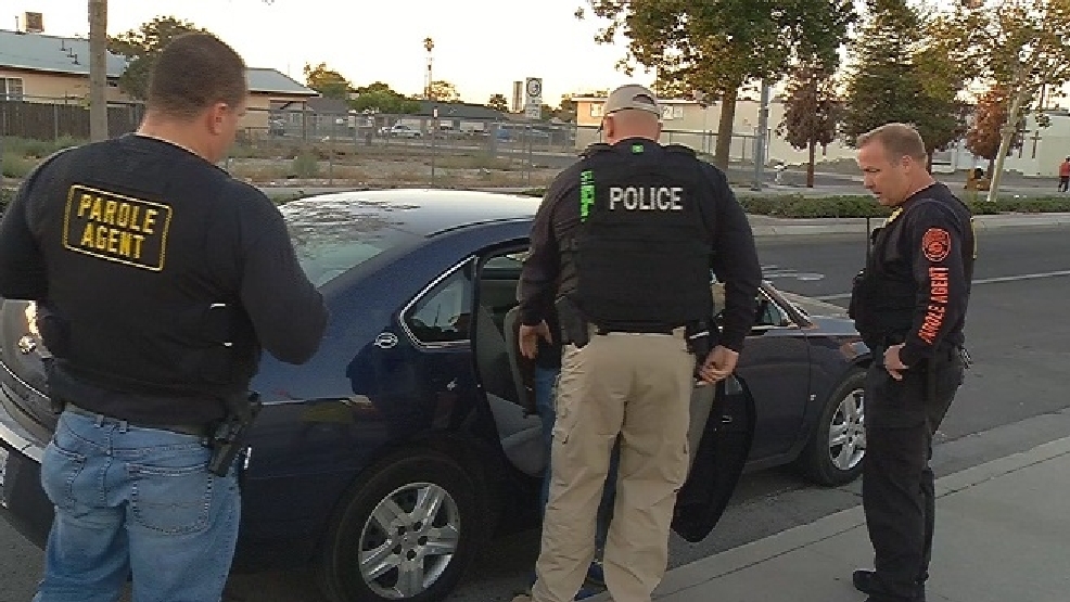 Parole agents take the streets for Operation Boo | KBAK