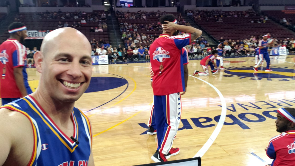 Aaron Perlman plays with the Harlem Globetrotters | KBAK