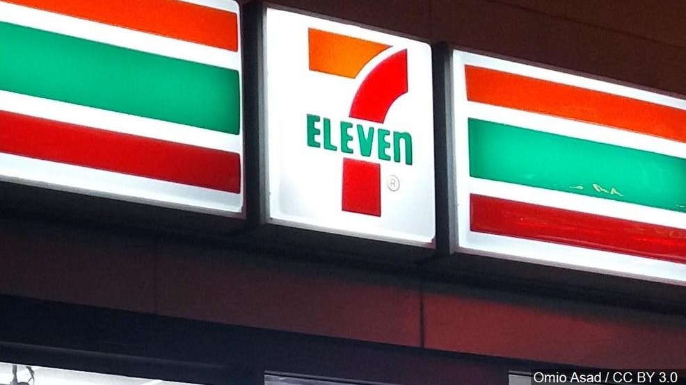 7-Eleven celebrates 7/11 with free Icy's! | KOKH