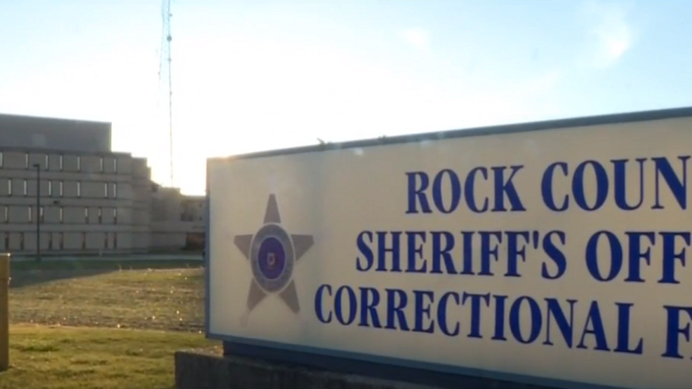 Rock County Sheriff's Office to wear body cameras beginning in 2021 | WMSN