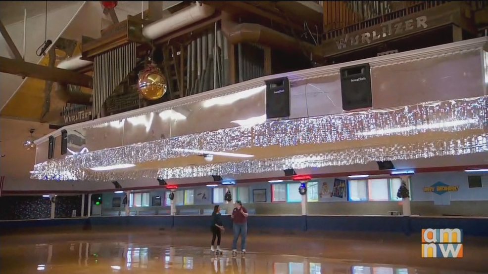 Live at Oaks Park Roller Rink: Part of the 2020 Fun 2 You Card! | KATU